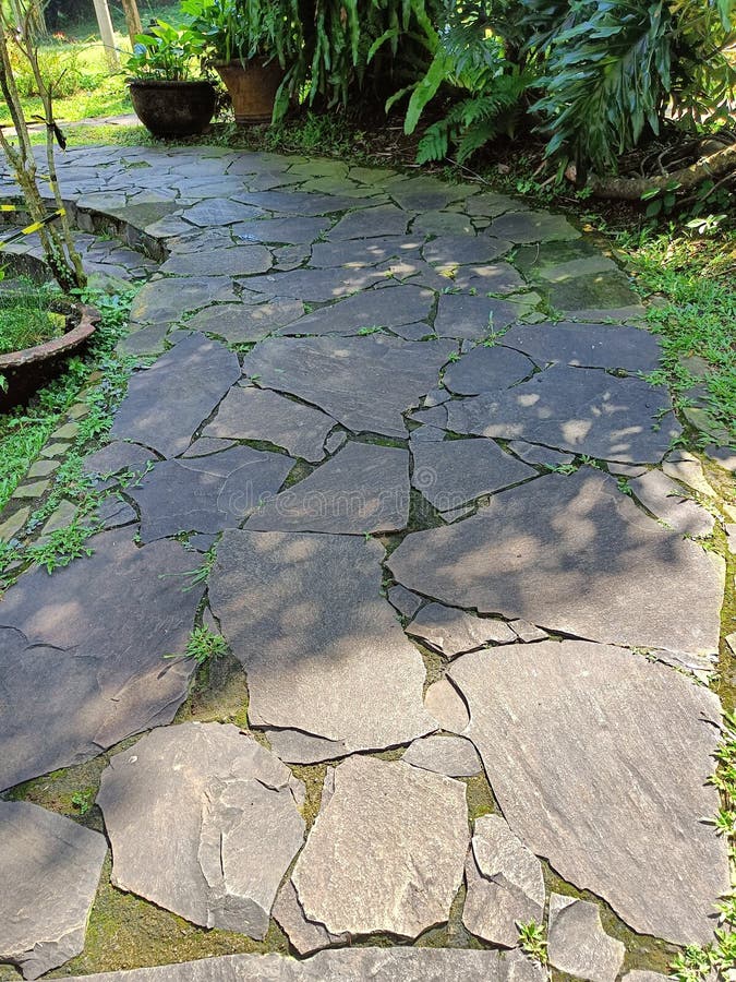 Peaceful Foot Path in the Garden Stock Image - Image of building ...