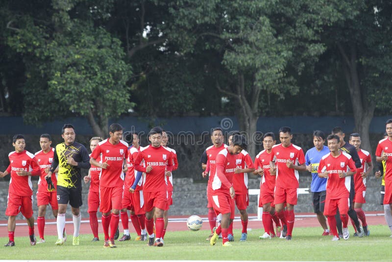 Football player editorial stock photo. Image of java - 74817453