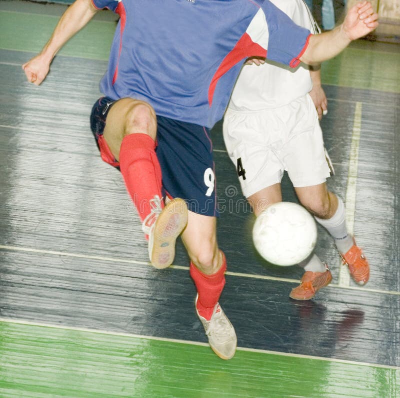 Football Players Attack Shot Stock Photo - Image of helmet, grab: 2177406