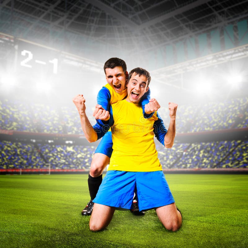 Footballeurs photo stock. Image du enthousiaste, beau - 37922638