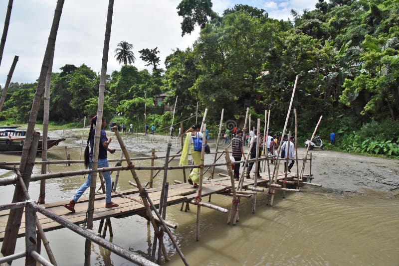 Footbridge editorial stock photo. Image of footbridge - 75223023