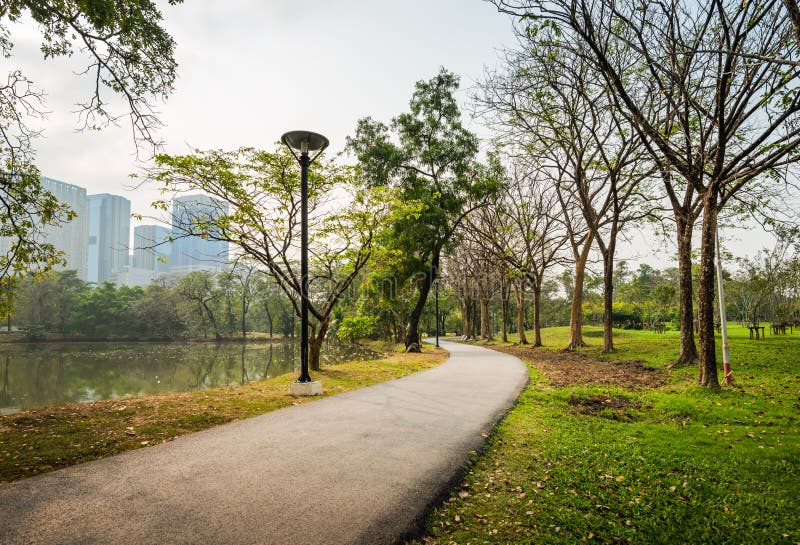 Footpath in Public Park stock image. Image of lawn, landscape - 113445231