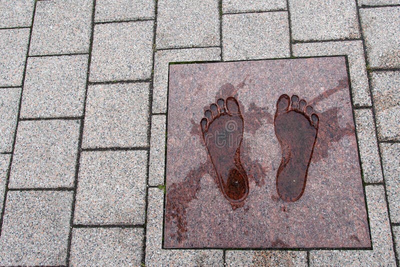 Footprints - Cathedral Square, Vilnius Editorial Image - Image of ...