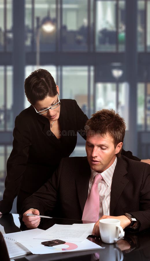 Fora do tempo estipulado foto de stock. Imagem de carreira - 1461374