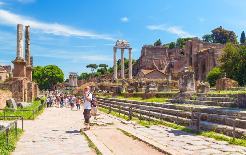 Fora roman rome redaktionell arkivfoto. Bild av stadsbild - 40928573