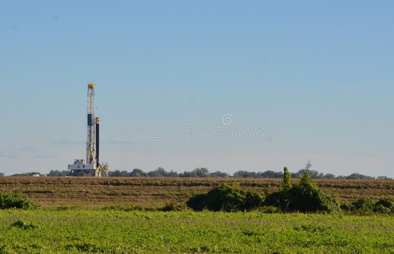 Forage pour le gaz naturel photo stock. Image du industrie - 36626562