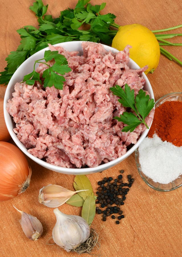 Forcemeat com especiarias foto de stock. Imagem de ingrediente - 22883518