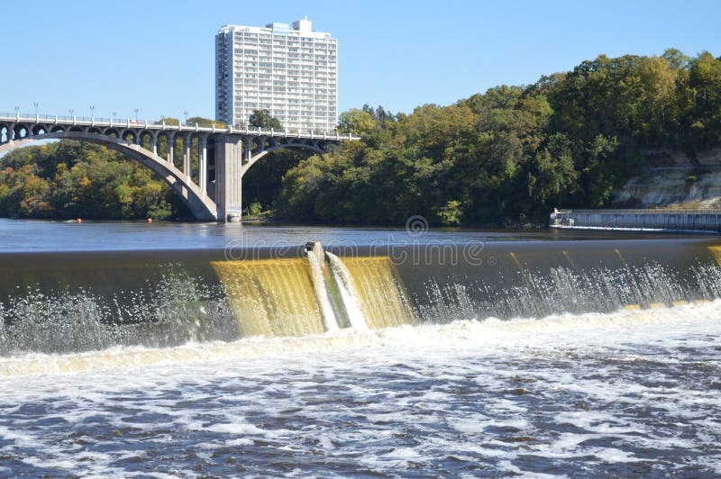Ford Dam editorial photo. Image of park, close, arches - 80103946