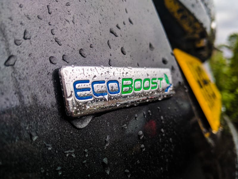 Ford Ecoboost Logo - Perles De L'eau Photo éditorial - Image du insigne ...
