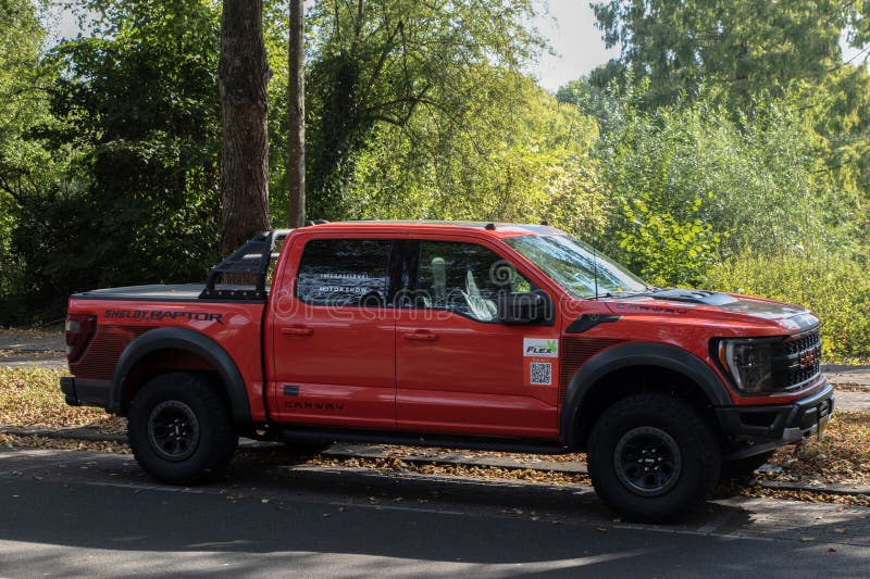 Ford F 150 Raptor Side View Stock Photos - Free & Royalty-Free Stock ...