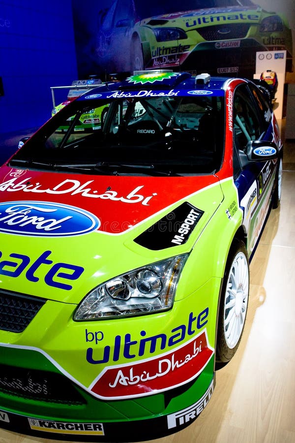 Ford Focus verde fotografía editorial. Imagen de brillante - 12594637