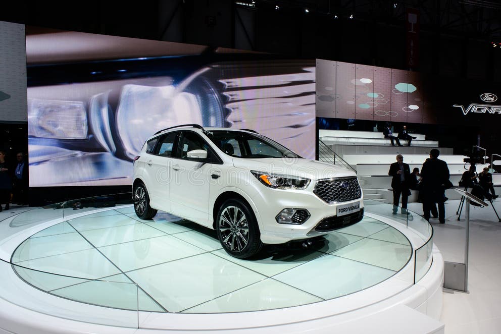 Ford Kuga Vignale Concept Car Photo stock éditorial - Image du concept ...