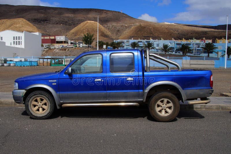 Ford Ranger azul imagen editorial. Imagen de coche, transporte - 103144630