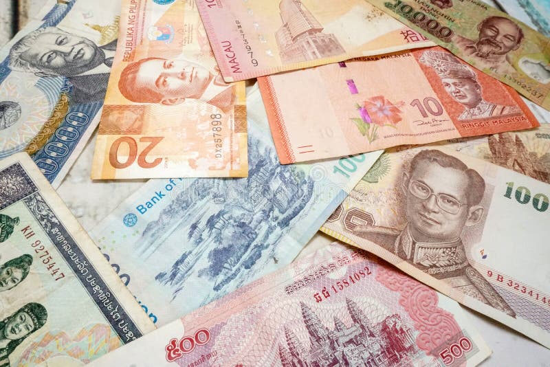 International Currency Banknotes Stock Photo - Image of exchange ...