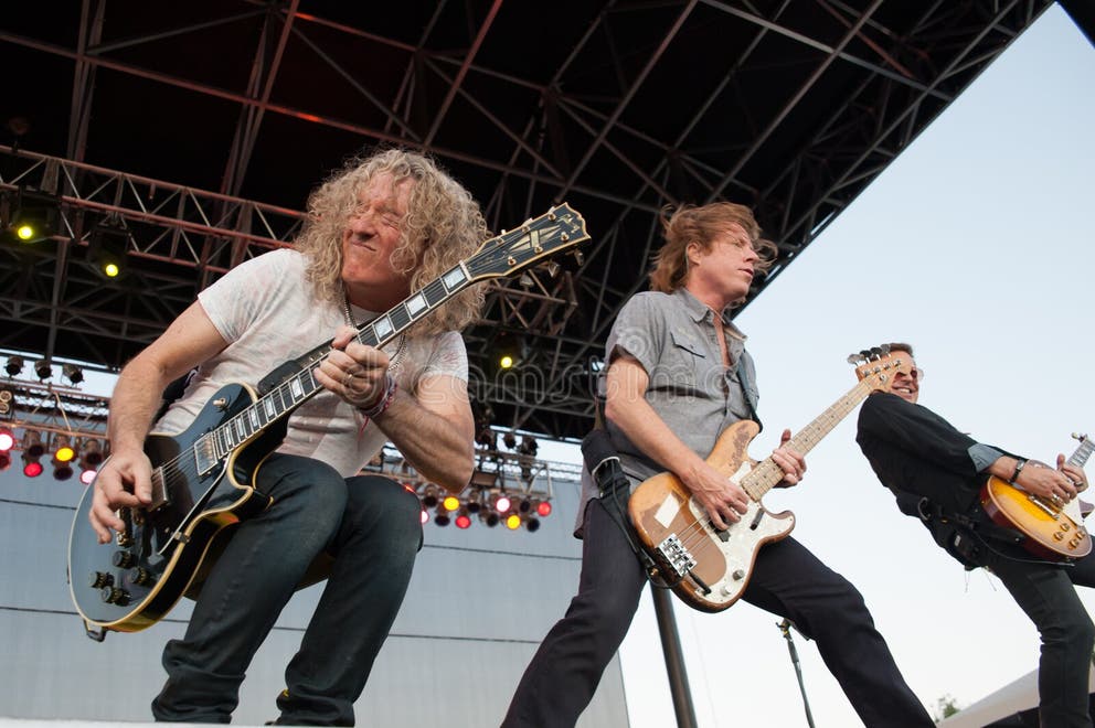 Foreigner editorial image. Image of star, resort, roll - 25607055