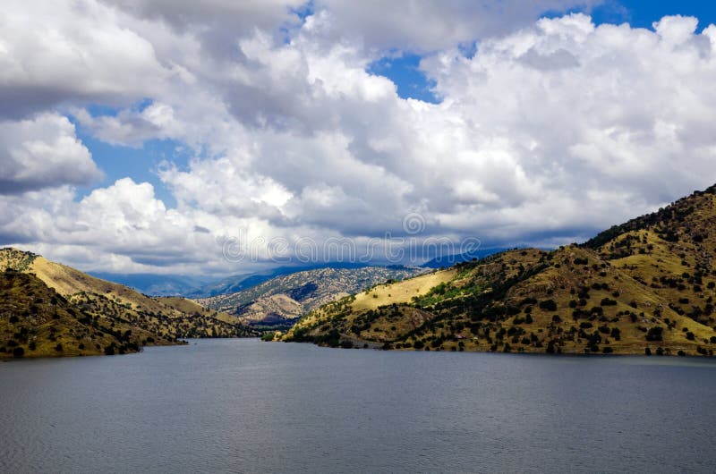 Foresta Nazionale Della Sequoia, California, S.U.a. Immagine Stock ...