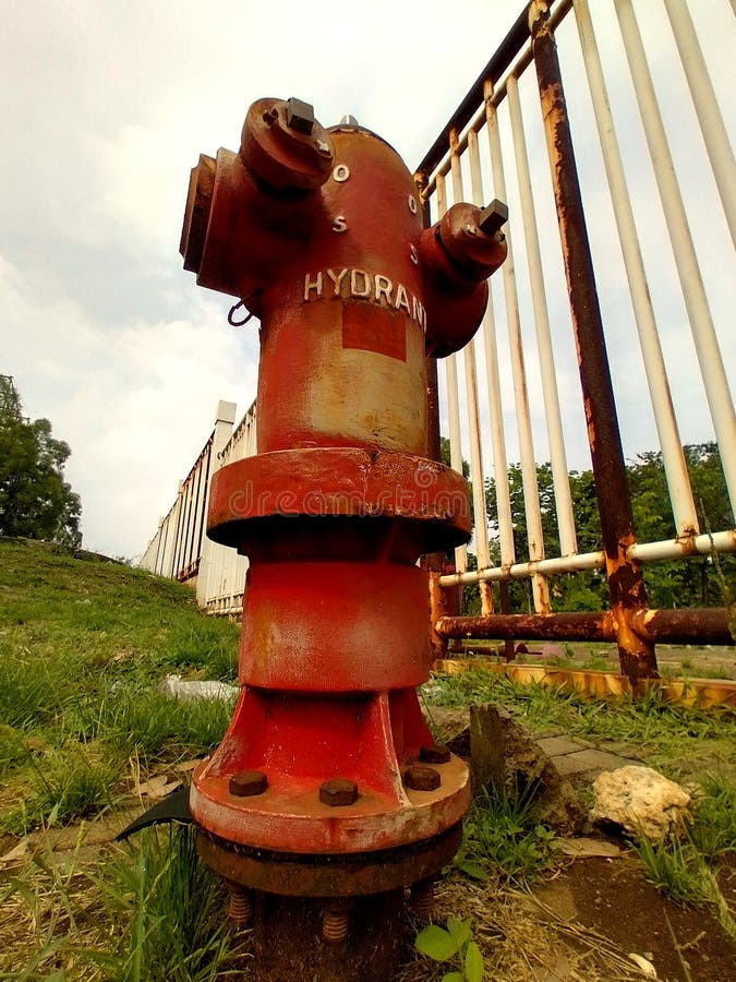 Forgotten old hydrant stock photo. Image of oldies, forgotten - 302201162