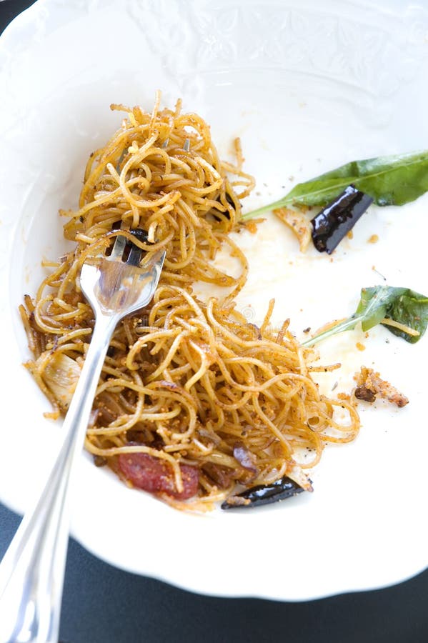 Fork with Pasta almost Finish Stock Image - Image of gourmet, garlic ...