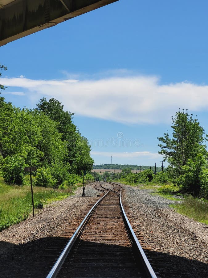 249 Split Two Colors Stock Photos - Free & Royalty-Free Stock Photos ...