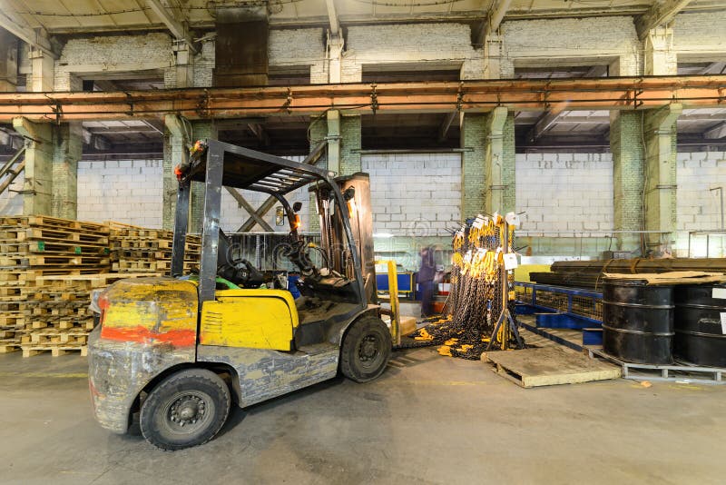 Forklift Drove Rack with Load Chains. Stock Photo - Image of ...