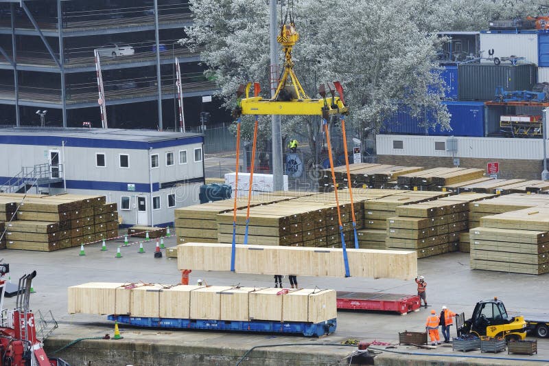 Forklift Off Loading a Delivery of Metalwork in the Port of Southampton ...