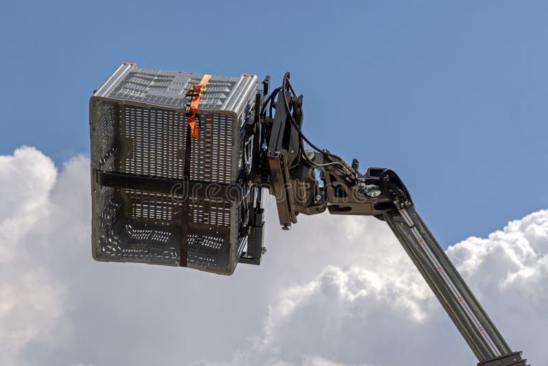 Forklift Telehandler Crate Stock Photos - Free & Royalty-Free Stock ...
