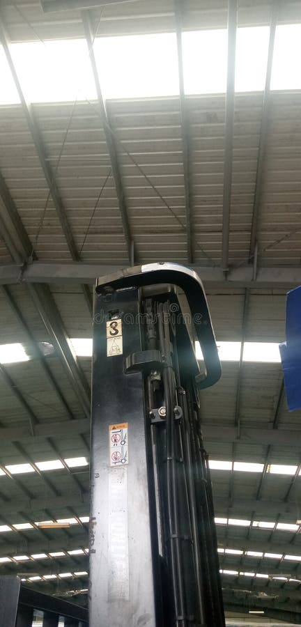 Forklift Topview editorial photo. Image of iron, forklift - 156785831