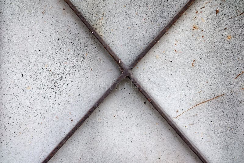 Forma Do Ferro X Em Um Fundo Foto de Stock - Imagem de industrial ...