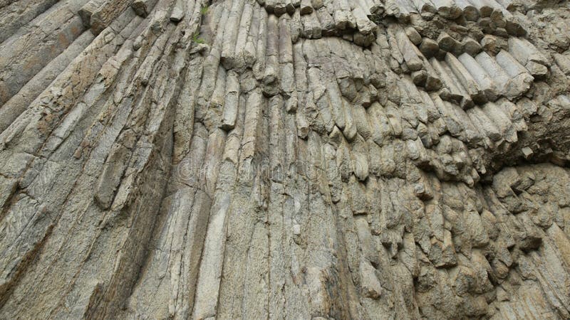 Forma tubular de la roca imagen de archivo. Imagen de fondo - 110060643