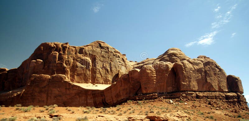 Formaciones De Roca Hermosas Foto de archivo - Imagen de arbusto, cubo ...
