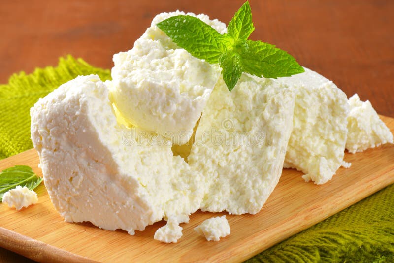 Halloumi Grigliato, Macro Formaggio Fritto Con L'insalata Della Lattuga ...