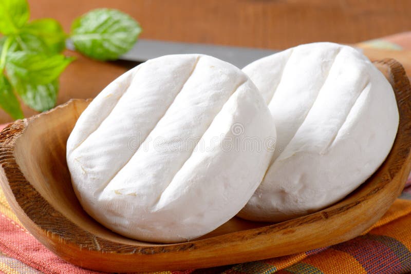 Formaggio Morbido maturato immagine stock. Immagine di prodotto - 55362595