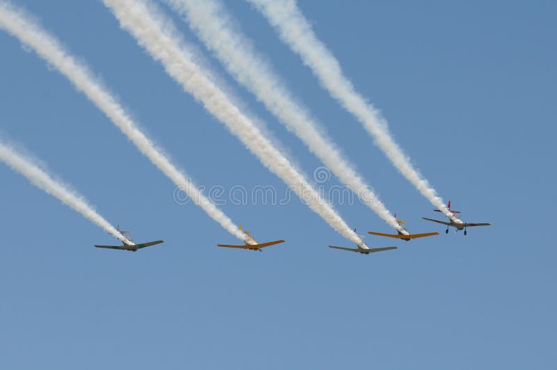 Five Airplanes Formation Contrail Stock Photos - Free & Royalty-Free ...