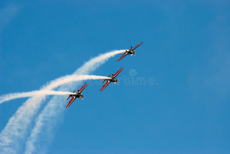 Three Fighter Jets Formation Photos - Free & Royalty-Free Stock Photos ...
