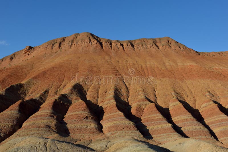 Forme de relief de Danxia image stock. Image du connu - 31214651