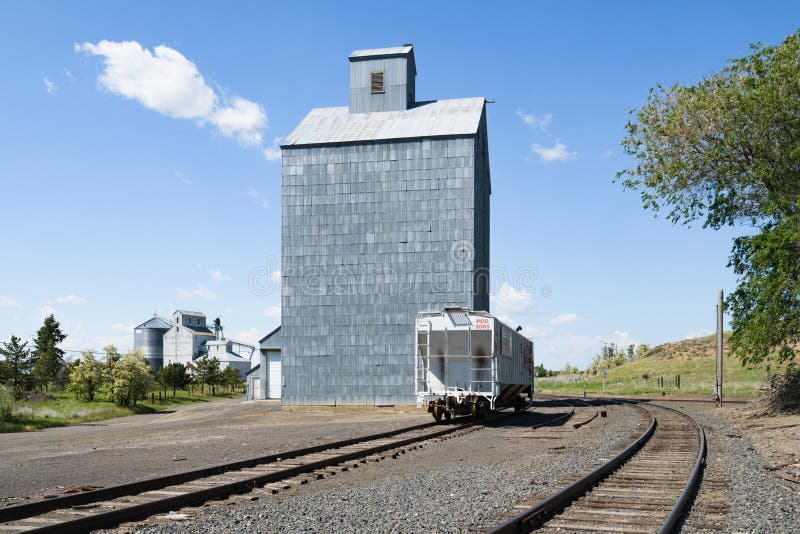 Former Winona Washington Grain Elevator Prior To Fire Editorial Image ...