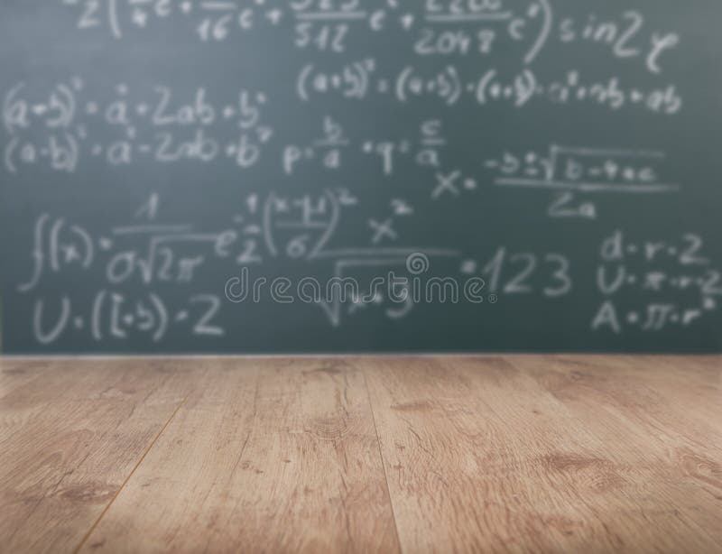 Lavagna Con La Formula Matematica Fotografia Stock - Immagine di ...