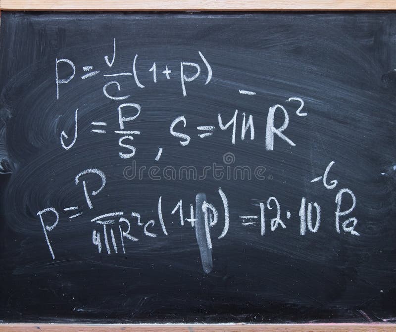 Formules De Physique Au Tableau Noir Image stock - Image of écriture ...