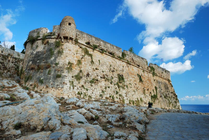 Fort de Rethymnon photo stock. Image of touriste, tour - 26928906