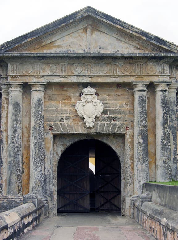 48,730 Old Fort Gate Stock Photos - Free & Royalty-Free Stock Photos ...