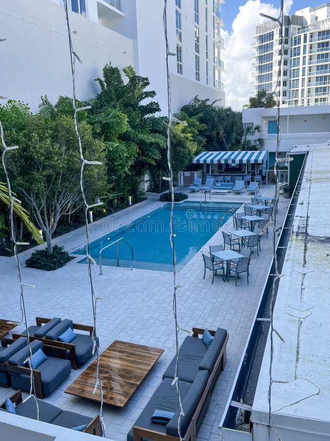 Fort Lauderdale Hotel Kimpton Shorebreak Editorial Image - Image of ...