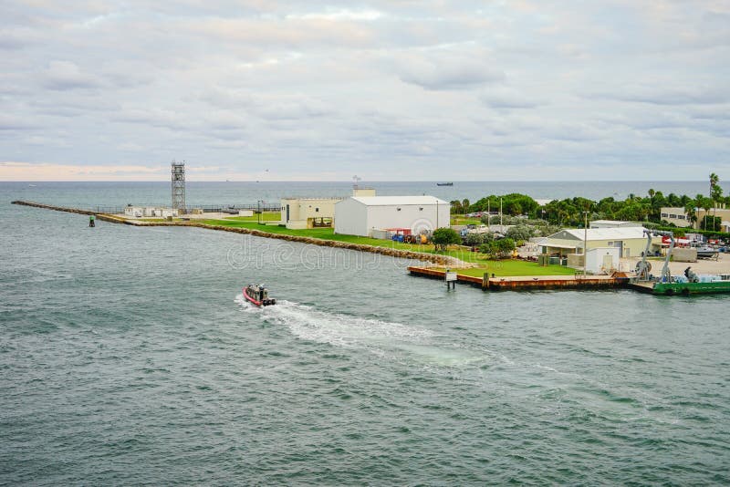 Fort Lauderdale port editorial image. Image of landscape - 136839525