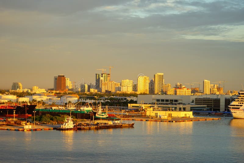 Fort Lauderdale port editorial stock photo. Image of landscape - 140623633