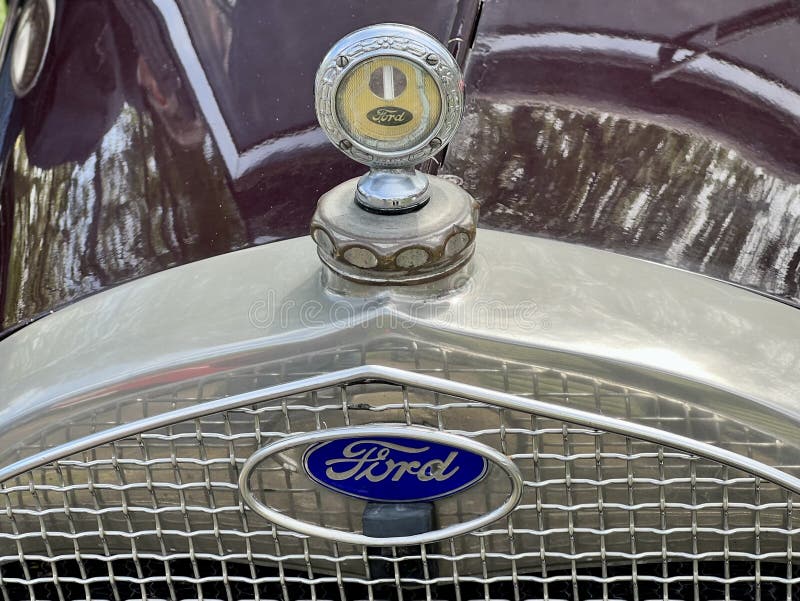 Fort Logo on an Oldtimer Fort Car. Editorial Image - Image of fashioned ...
