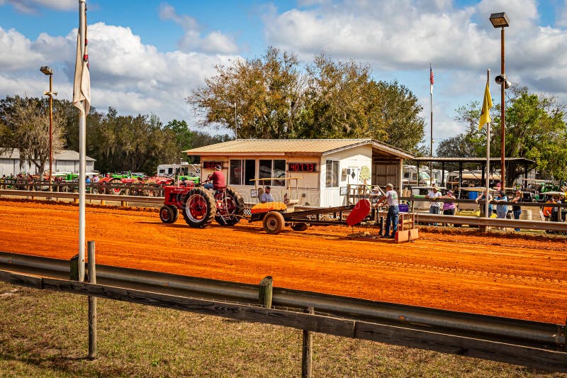 Tractor Pulling Sled editorial stock photo. Image of effort - 271773023