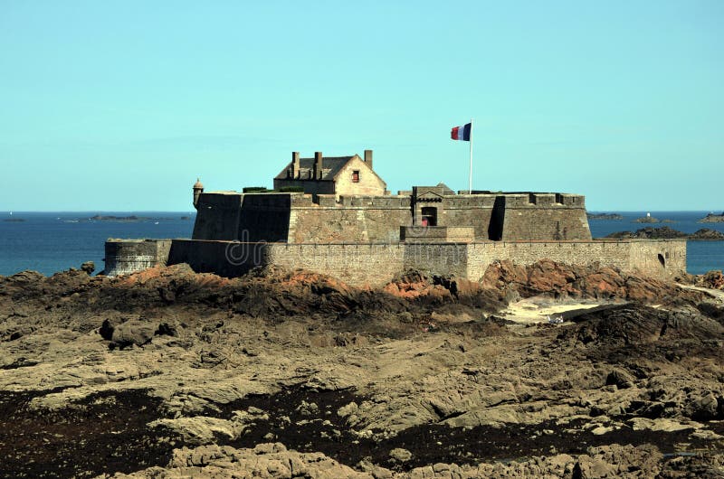 Fort on the rock stock photo. Image of bricks, tourists - 198137682