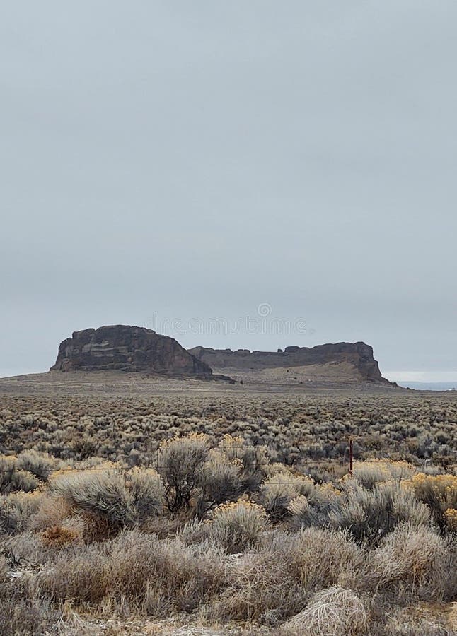 Fort Rock Oregon stock photo. Image of landscape, wadi - 208968038