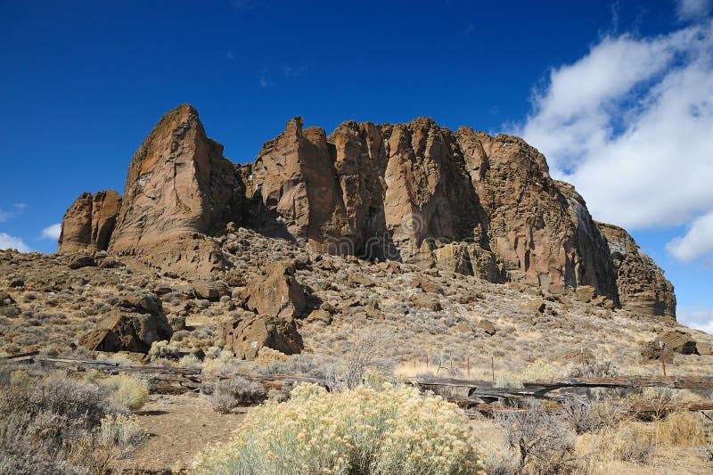 Fort rock state park stock image. Image of desert, fort - 21871319