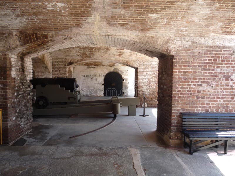 Fort Sumter editorial photography. Image of cannon, sumter - 33623902