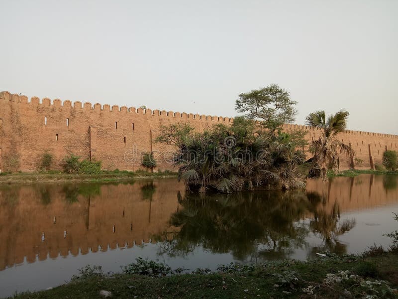 Fort wall stock image. Image of fort, wall, abandoned - 123334789